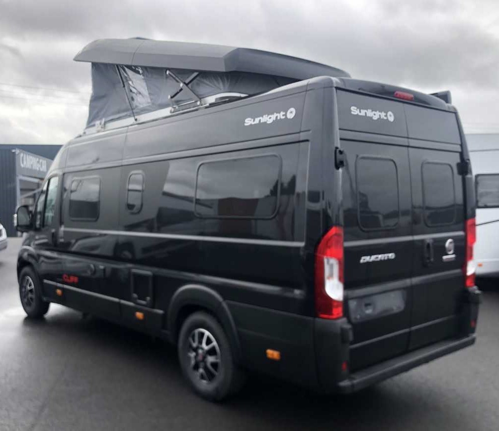 Fourgon aménagé - Sunlight - 640RT Adventure Edition - 2024 | Idylcar