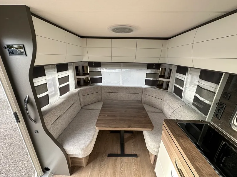 Caravane neuve - Rigide Hobby 540 UFf Excellent Edition 2024 Lyon | Idylcar