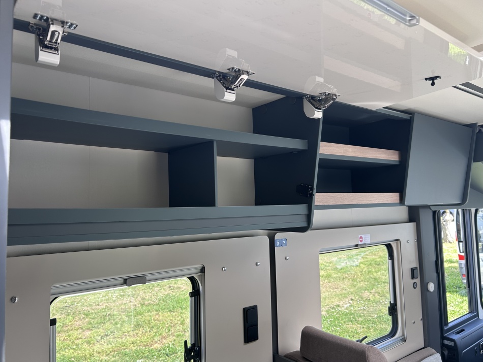 Camping-car LAIKA KOSMO BOITE AUTOMATIQUE H 1319 - Petite annonce ...