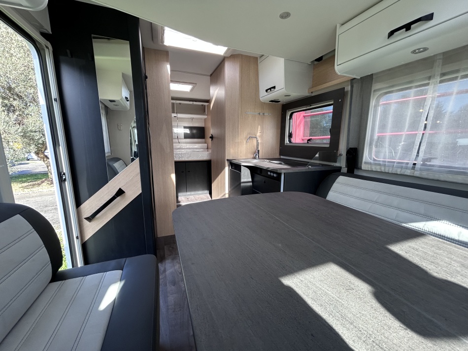 Camping-car SUNLIGHT T 69 LC ADVENTURE BOITE AUTO - Petite annonce ...